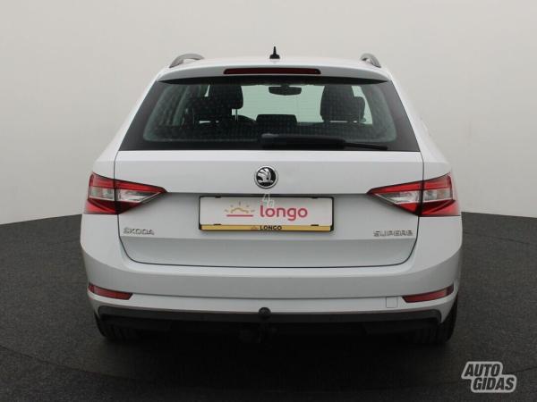 White Skoda SuperB 2016 in Vilnius, with an engine capacity of 1.40 L and mileage of 209 thousand km for 9699 €, photo 5 on AUTOMOTO.COM.LV