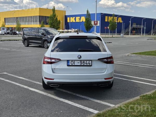 Balts Skoda SuperB 2016 Rīga, ar dzinēja tilpumu 2.00 L un nobraukumu 181 tūkst. km par 17300 €, foto 6 vietnē AUTOMOTO.COM.LV