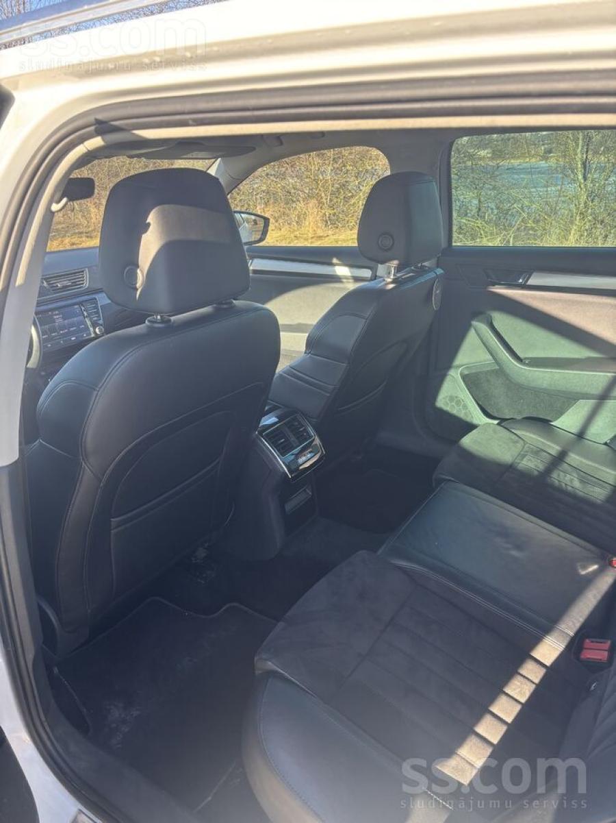 Balts Skoda SuperB 2016 Rīga, ar dzinēja tilpumu 2.00 L un nobraukumu 417 tūkst. km par 5900 €, foto 9 vietnē AUTOMOTO.COM.LV