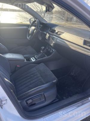 Balts Skoda SuperB 2016 Rīga, ar dzinēja tilpumu 2.00 L un nobraukumu 417 tūkst. km par 5900 €, foto 12 vietnē AUTOMOTO.COM.LV