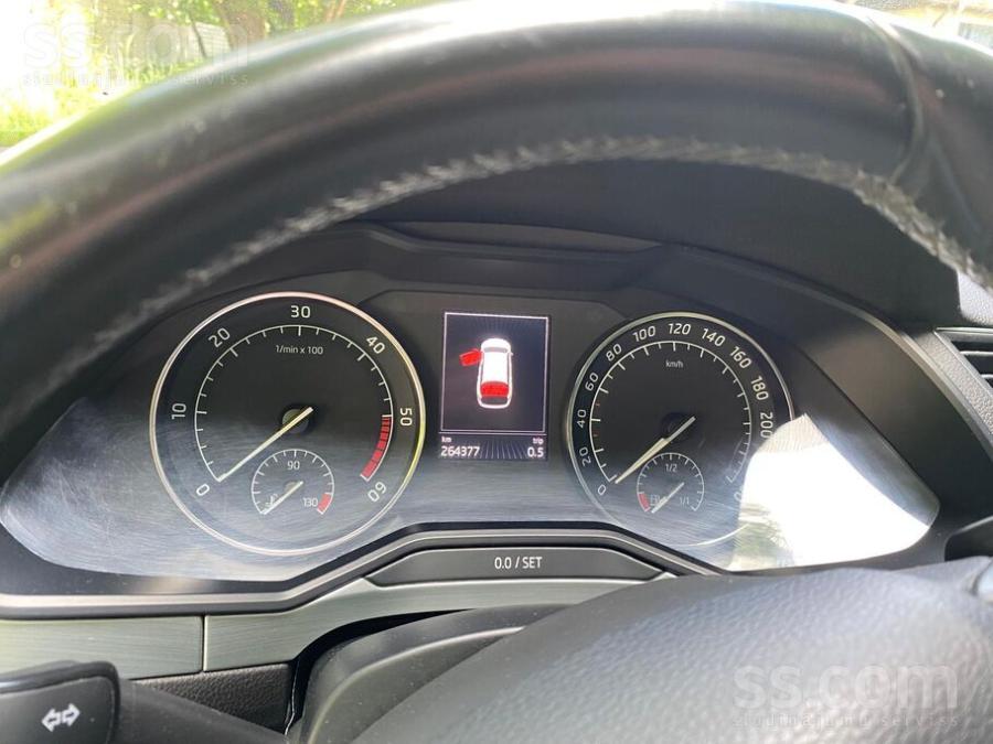 Balts Skoda SuperB 2016 Rīga, ar dzinēja tilpumu 2.00 L un nobraukumu 0 tūkst. km par 10950 €, foto 13 vietnē AUTOMOTO.COM.LV