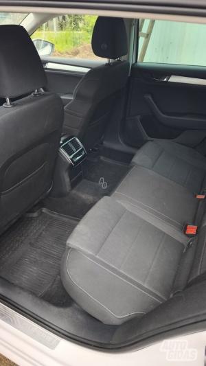 White Skoda SuperB 2016 in Klaipeda, with an engine capacity of 2.00 L and mileage of 325 thousand km for 5500 €, photo 8 on AUTOMOTO.COM.LV