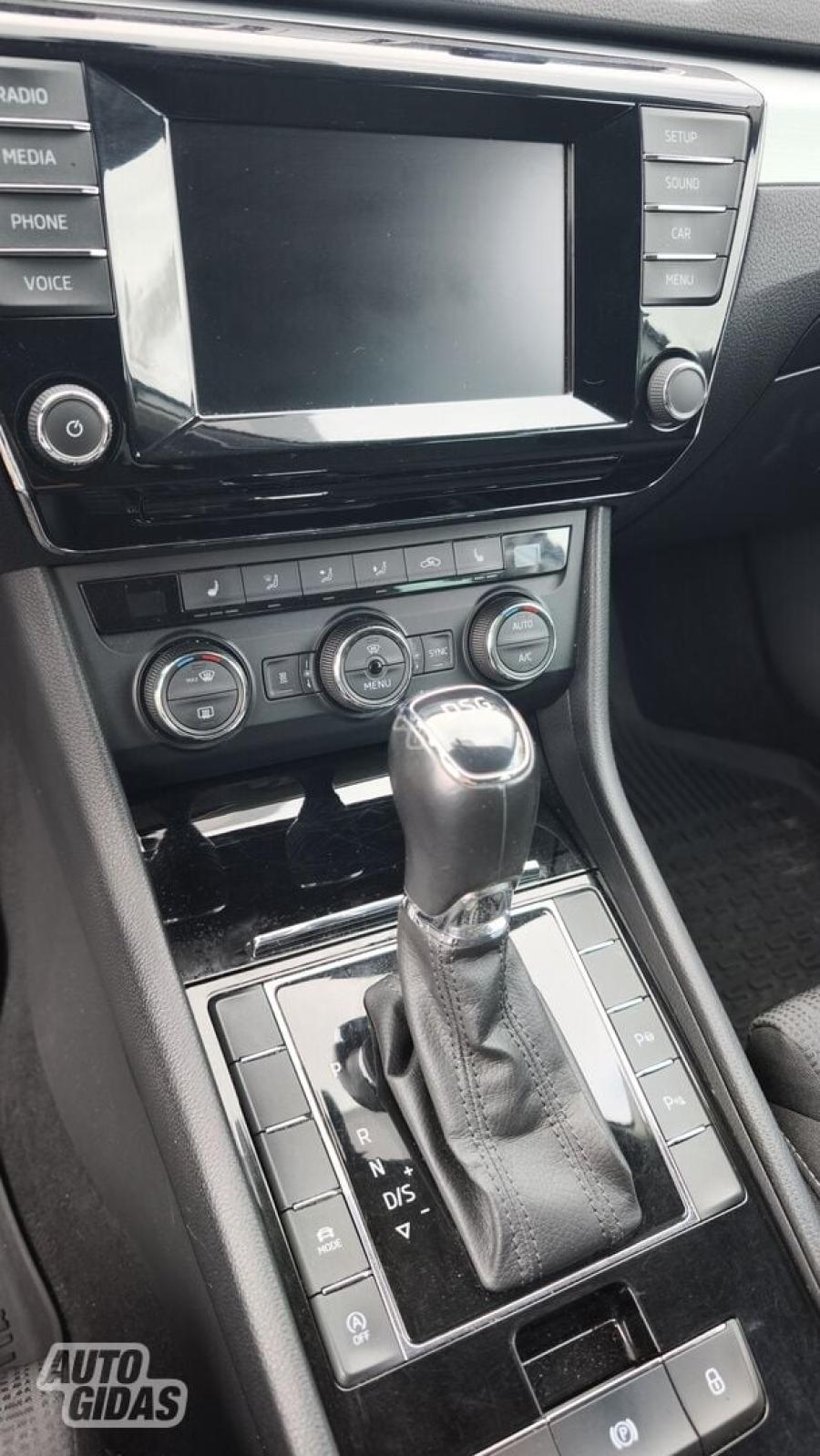 White Skoda SuperB 2016 in Klaipeda, with an engine capacity of 2.00 L and mileage of 325 thousand km for 5500 €, photo 11 on AUTOMOTO.COM.LV