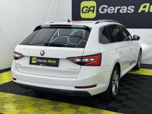 Balts Skoda SuperB 2016 Avižieniai, ar dzinēja tilpumu 2.00 L un nobraukumu 307 tūkst. km par 11990 €, foto 5 vietnē AUTOMOTO.COM.LV