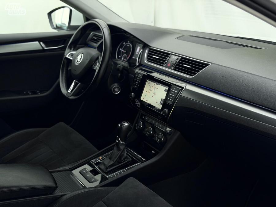 Balts Skoda SuperB 2016 Avižieniai, ar dzinēja tilpumu 2.00 L un nobraukumu 307 tūkst. km par 11990 €, foto 17 vietnē AUTOMOTO.COM.LV
