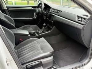 White Skoda SuperB 2016 in Taurage, with an engine capacity of 1.97 L and mileage of 300 thousand km for 8000 €, photo 11 on AUTOMOTO.COM.LV