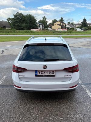 Balts Skoda SuperB 2016 Tartu, ar dzinēja tilpumu 2.00 L un nobraukumu 303 tūkst. km par 10900 €, foto 7 vietnē AUTOMOTO.COM.LV