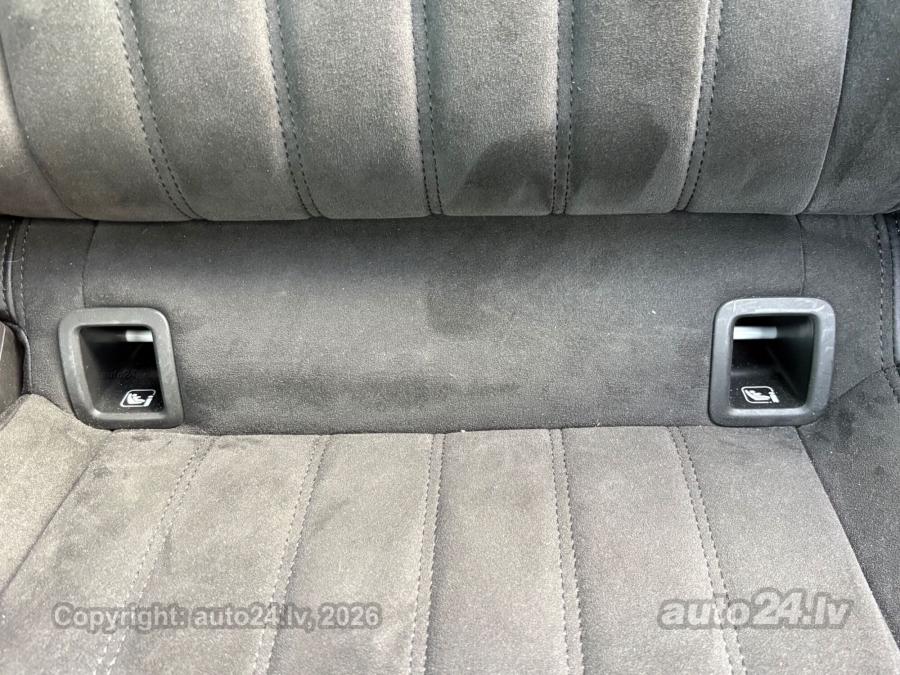 Balts Skoda SuperB 2016 Tartu, ar dzinēja tilpumu 2.00 L un nobraukumu 303 tūkst. km par 10900 €, foto 12 vietnē AUTOMOTO.COM.LV