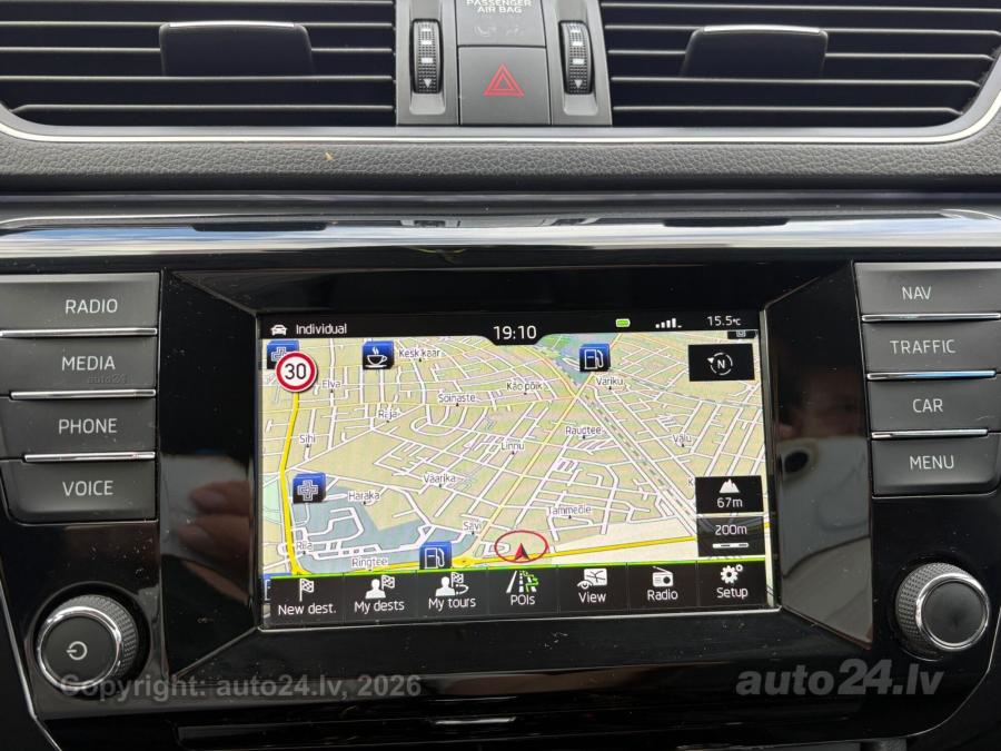 Balts Skoda SuperB 2016 Tartu, ar dzinēja tilpumu 2.00 L un nobraukumu 303 tūkst. km par 10900 €, foto 17 vietnē AUTOMOTO.COM.LV