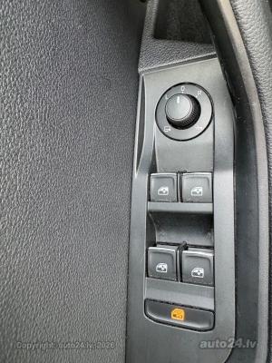 Balts Skoda SuperB 2016 Tartu, ar dzinēja tilpumu 2.00 L un nobraukumu 303 tūkst. km par 10900 €, foto 21 vietnē AUTOMOTO.COM.LV
