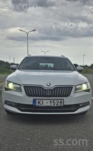 Balts Skoda SuperB 2016 Rīga, ar dzinēja tilpumu 2.00 L un nobraukumu 425 tūkst. km par 5450 €, foto  vietnē AUTOMOTO.COM.LV