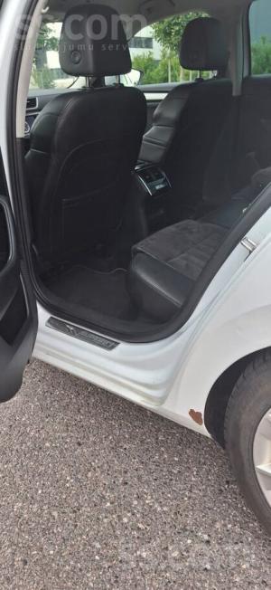 White Skoda SuperB 2016 in Riga, with an engine capacity of 2.00 L and mileage of 425 thousand km for 5450 €, photo 9 on AUTOMOTO.COM.LV