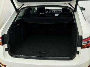 White Skoda SuperB 2016 in Vilnius, with an engine capacity of 1.97 L and mileage of 307 thousand km for 11390 €, photo 13 on AUTOMOTO.COM.LV