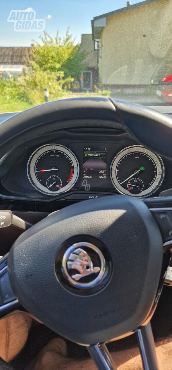 Balts Skoda SuperB 2016 Utena, ar dzinēja tilpumu 2.00 L un nobraukumu 288 tūkst. km par 10000 €, foto 5 vietnē AUTOMOTO.COM.LV