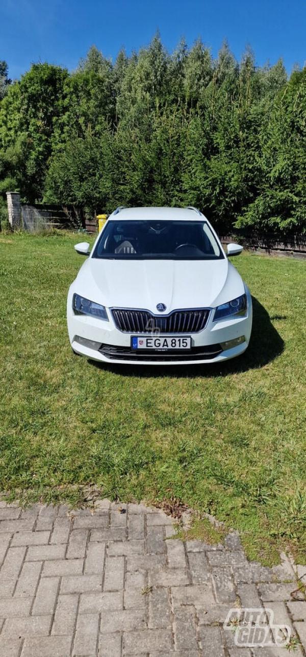 Balts Skoda SuperB 2016 Utena, ar dzinēja tilpumu 2.00 L un nobraukumu 288 tūkst. km par 10000 €, foto 10 vietnē AUTOMOTO.COM.LV