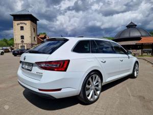 White Skoda SuperB 2016 in Vilnius, with an engine capacity of 1.97 L and mileage of 340 thousand km for 9500 €, photo 3 on AUTOMOTO.COM.LV