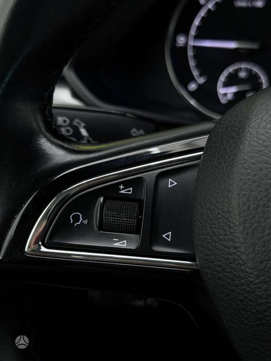 Balts Skoda SuperB 2016 Viļņa, ar dzinēja tilpumu 1.97 L un nobraukumu 307 tūkst. km par 11390 €, foto 35 vietnē AUTOMOTO.COM.LV