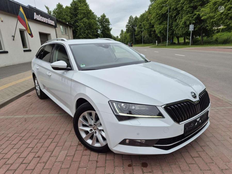Balts Skoda SuperB 2016 Alīta, ar dzinēja tilpumu 1.80 L un nobraukumu 245 tūkst. km par 9850 €, foto 1 vietnē AUTOMOTO.COM.LV