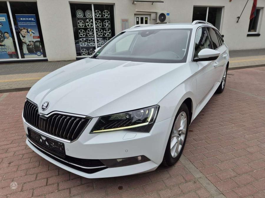 Balts Skoda SuperB 2016 Alīta, ar dzinēja tilpumu 1.80 L un nobraukumu 245 tūkst. km par 9850 €, foto 4 vietnē AUTOMOTO.COM.LV