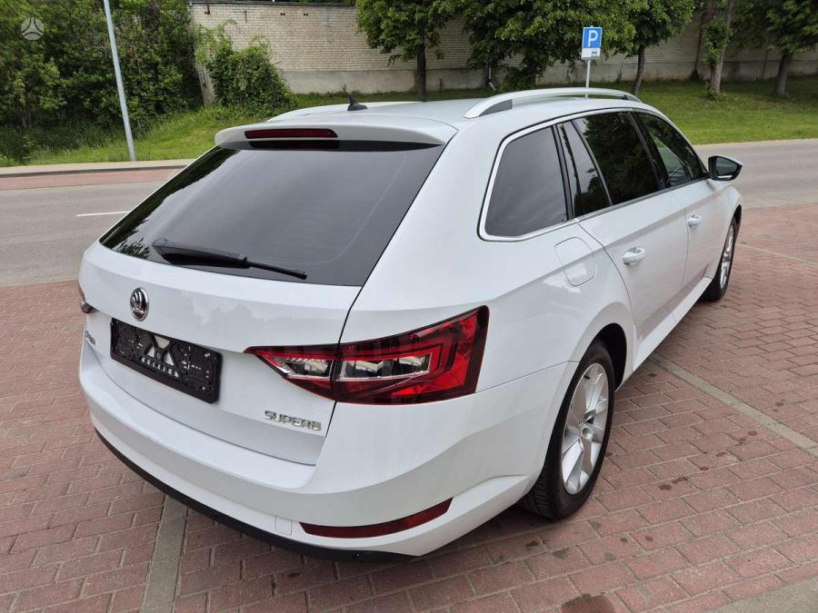 Balts Skoda SuperB 2016 Alīta, ar dzinēja tilpumu 1.80 L un nobraukumu 245 tūkst. km par 9850 €, foto 7 vietnē AUTOMOTO.COM.LV