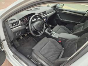 Balts Skoda SuperB 2016 Alīta, ar dzinēja tilpumu 1.80 L un nobraukumu 245 tūkst. km par 9850 €, foto 9 vietnē AUTOMOTO.COM.LV