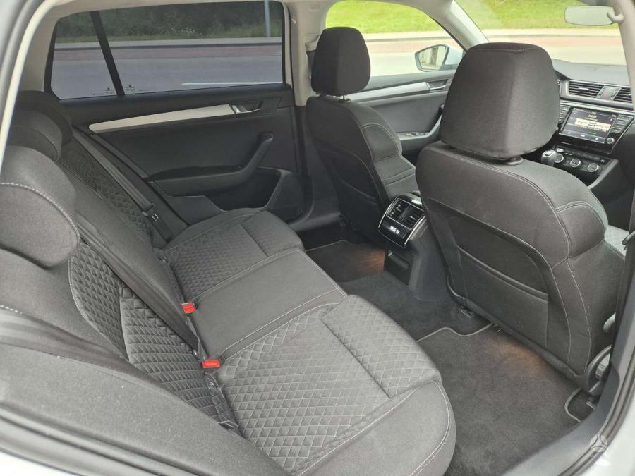 Balts Skoda SuperB 2016 Alīta, ar dzinēja tilpumu 1.80 L un nobraukumu 245 tūkst. km par 9850 €, foto 12 vietnē AUTOMOTO.COM.LV