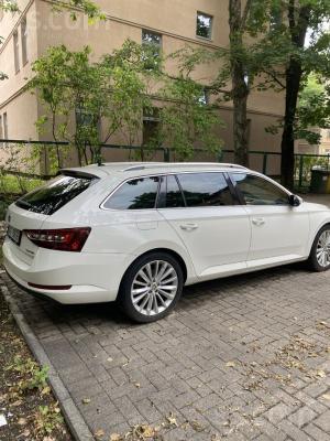 Balts Skoda SuperB 2016 Rīga, ar dzinēja tilpumu 2.00 L un nobraukumu 241 tūkst. km par 12000 €, foto  vietnē AUTOMOTO.COM.LV