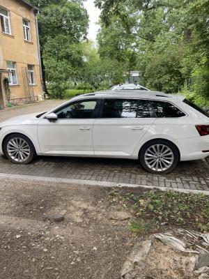 Balts Skoda SuperB 2016 Rīga, ar dzinēja tilpumu 2.00 L un nobraukumu 241 tūkst. km par 12000 €, foto 5 vietnē AUTOMOTO.COM.LV