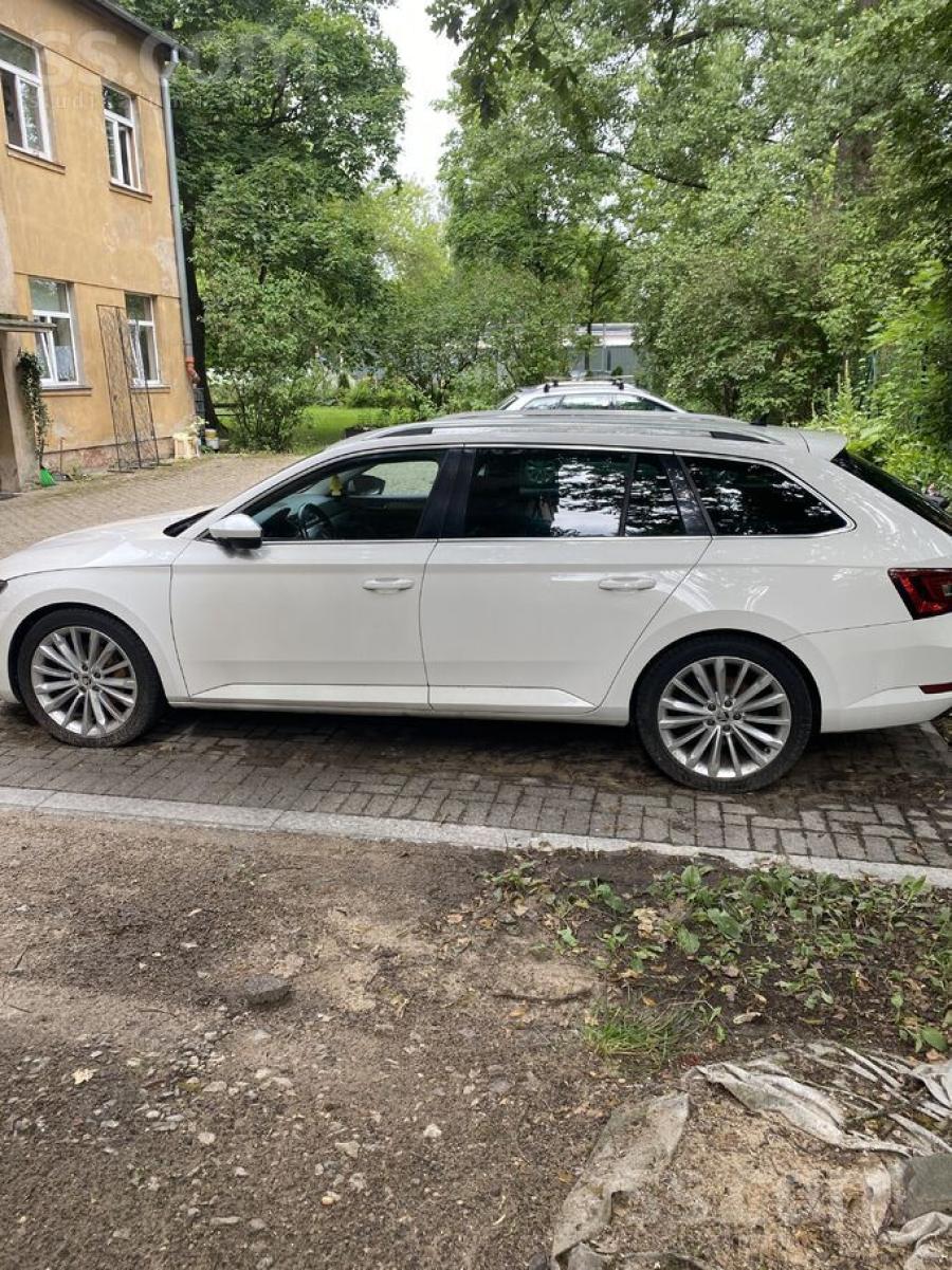 Balts Skoda SuperB 2016 Rīga, ar dzinēja tilpumu 2.00 L un nobraukumu 241 tūkst. km par 12000 €, foto 5 vietnē AUTOMOTO.COM.LV