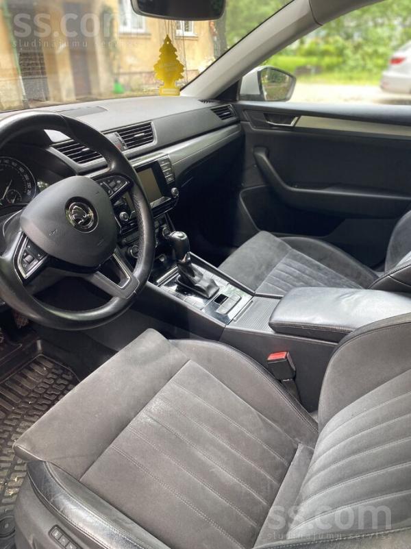 Balts Skoda SuperB 2016 Rīga, ar dzinēja tilpumu 2.00 L un nobraukumu 241 tūkst. km par 12000 €, foto 7 vietnē AUTOMOTO.COM.LV