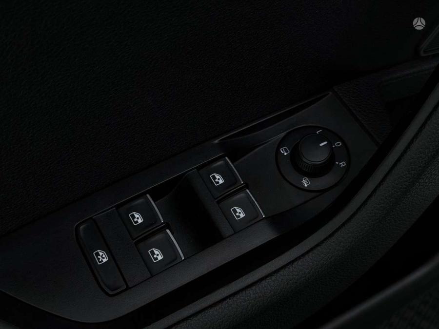 Balts Skoda SuperB 2016 Viļņa, ar dzinēja tilpumu 1.97 L un nobraukumu 307 tūkst. km par 10999 €, foto 25 vietnē AUTOMOTO.COM.LV