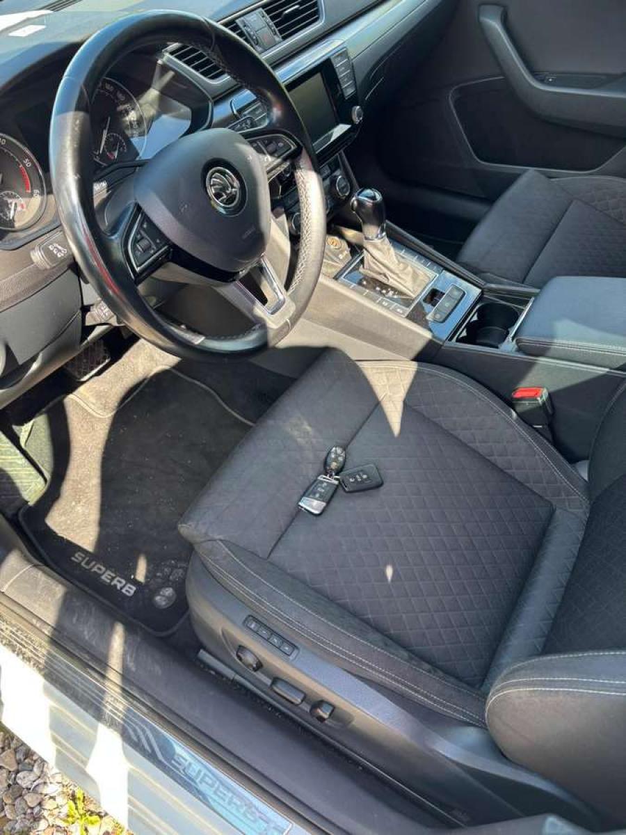 Balts Skoda SuperB 2016 Kauņa, ar dzinēja tilpumu 1.97 L un nobraukumu 269 tūkst. km par 10200 €, foto 23 vietnē AUTOMOTO.COM.LV