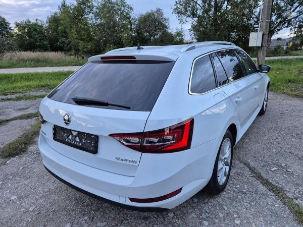 White Skoda SuperB 2016 in Alytus, with an engine capacity of 1.80 L and mileage of 245 thousand km for 9950 €, photo 7 on AUTOMOTO.COM.LV