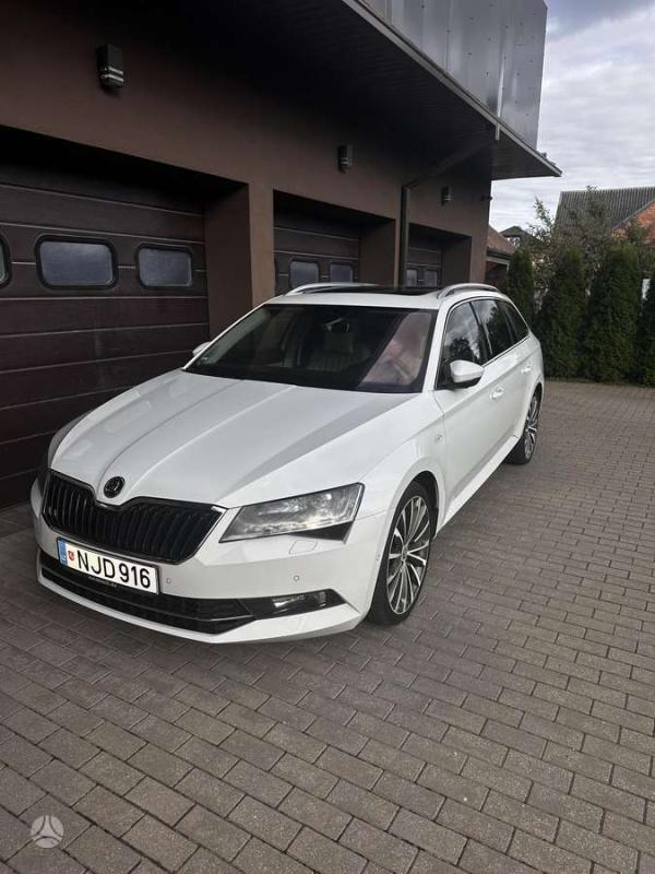 White Skoda SuperB 2016 in Siauliai, with an engine capacity of 1.97 L and mileage of 224 thousand km for 13000 €, photo 1 on AUTOMOTO.COM.LV