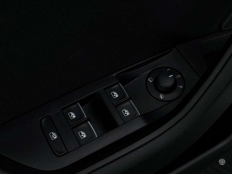 Balts Skoda SuperB 2016 Viļņa, ar dzinēja tilpumu 1.97 L un nobraukumu 307 tūkst. km par 10450 €, foto 25 vietnē AUTOMOTO.COM.LV