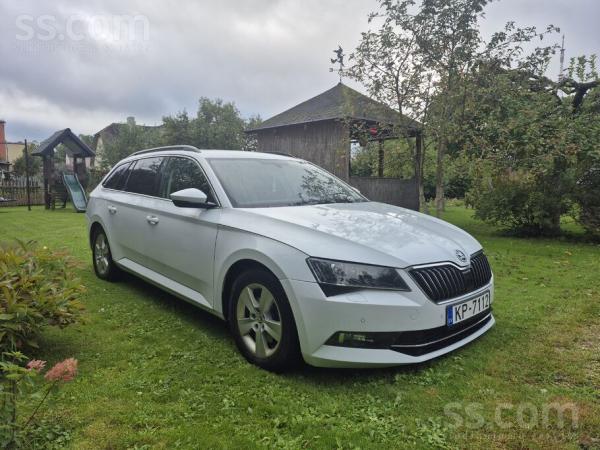 Balts Skoda SuperB 2016 Valmiera, ar dzinēja tilpumu 1.80 L un nobraukumu 254 tūkst. km par 7600 €, foto 4 vietnē AUTOMOTO.COM.LV