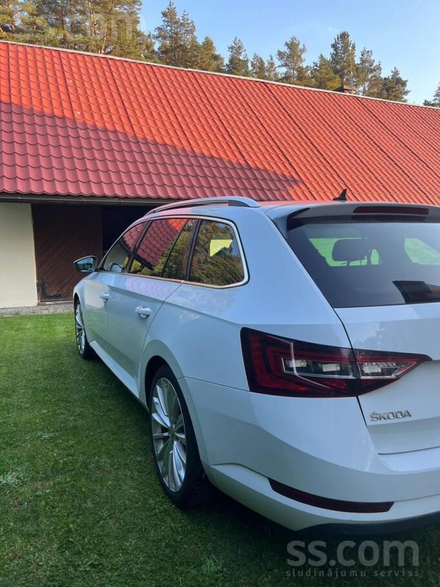 White Skoda SuperB 2016 in Riga, with an engine capacity of 2.00 L and mileage of 312 thousand km for 7300 €, photo 6 on AUTOMOTO.COM.LV