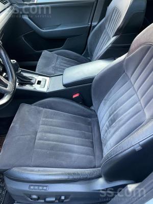 White Skoda SuperB 2016 in Riga, with an engine capacity of 2.00 L and mileage of 312 thousand km for 7300 €, photo 10 on AUTOMOTO.COM.LV