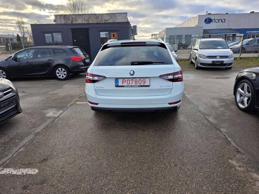 Balts Skoda SuperB 2017 Šauļi, ar dzinēja tilpumu 1.97 L un nobraukumu 304 tūkst. km par 12900 €, foto 6 vietnē AUTOMOTO.COM.LV