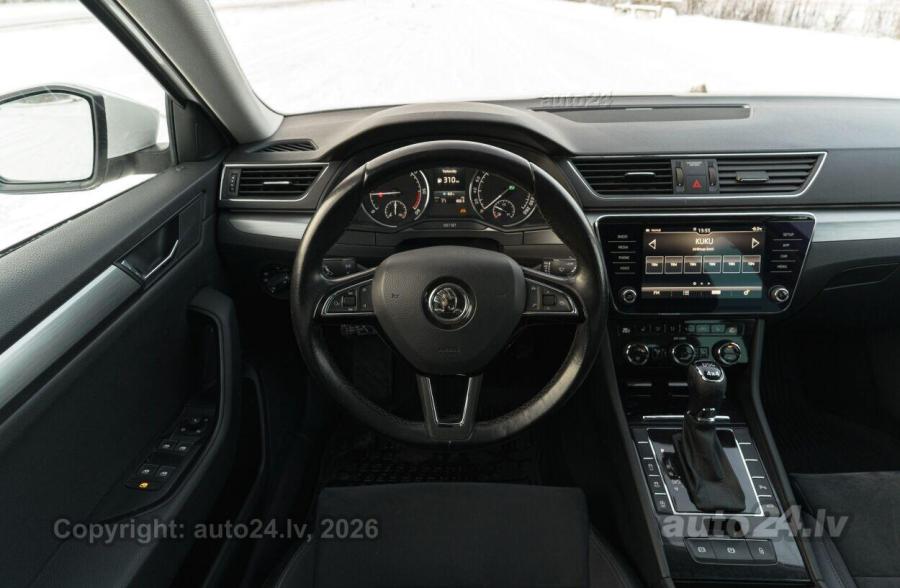 Balts Skoda SuperB 2017 Tallina, ar dzinēja tilpumu 2.00 L un nobraukumu 195 tūkst. km par 18600 €, foto 13 vietnē AUTOMOTO.COM.LV