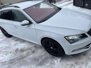 Balts Skoda SuperB 2017 Viļņa, ar dzinēja tilpumu 1.60 L un nobraukumu 291 tūkst. km par 9450 €, foto 4 vietnē AUTOMOTO.COM.LV