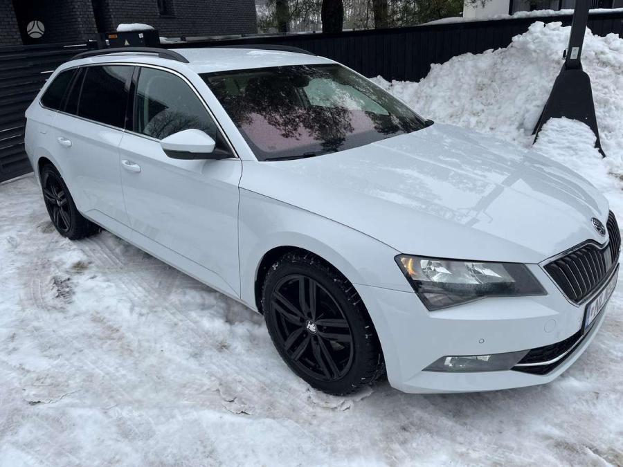 Balts Skoda SuperB 2017 Viļņa, ar dzinēja tilpumu 1.60 L un nobraukumu 291 tūkst. km par 9450 €, foto 5 vietnē AUTOMOTO.COM.LV