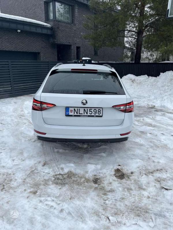 Balts Skoda SuperB 2017 Viļņa, ar dzinēja tilpumu 1.60 L un nobraukumu 291 tūkst. km par 9450 €, foto 6 vietnē AUTOMOTO.COM.LV