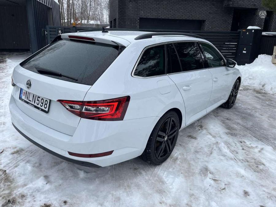 Balts Skoda SuperB 2017 Viļņa, ar dzinēja tilpumu 1.60 L un nobraukumu 291 tūkst. km par 9450 €, foto 7 vietnē AUTOMOTO.COM.LV