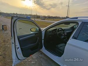 White Skoda SuperB 2017 in Tallinn, with an engine capacity of 1.60 L and mileage of 230 thousand km for 8500 €, photo 7 on AUTOMOTO.COM.LV