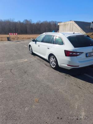 White Skoda SuperB 2017 in Tallinn, with an engine capacity of 2.00 L and mileage of 390 thousand km for 9999 €, photo 7 on AUTOMOTO.COM.LV