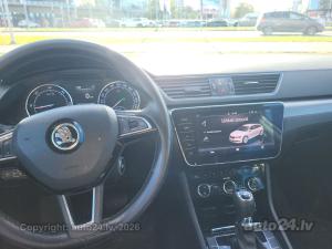 White Skoda SuperB 2017 in Tallinn, with an engine capacity of 2.00 L and mileage of 390 thousand km for 9999 €, photo 12 on AUTOMOTO.COM.LV