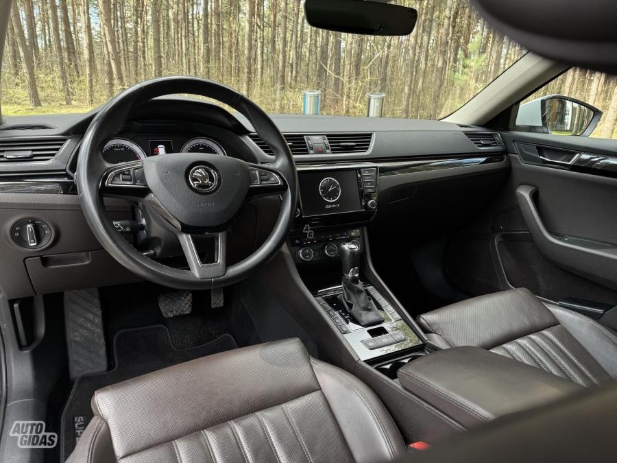 White Skoda SuperB 2017 in Vilnius, with an engine capacity of 2.00 L and mileage of 220 thousand km for 15990 €, photo 15 on AUTOMOTO.COM.LV