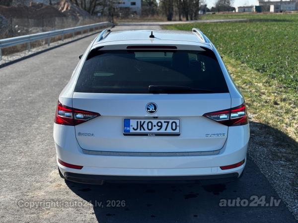 Balts Skoda SuperB 2017 Tartu, ar dzinēja tilpumu 2.00 L un nobraukumu 245 tūkst. km par 12900 €, foto 7 vietnē AUTOMOTO.COM.LV