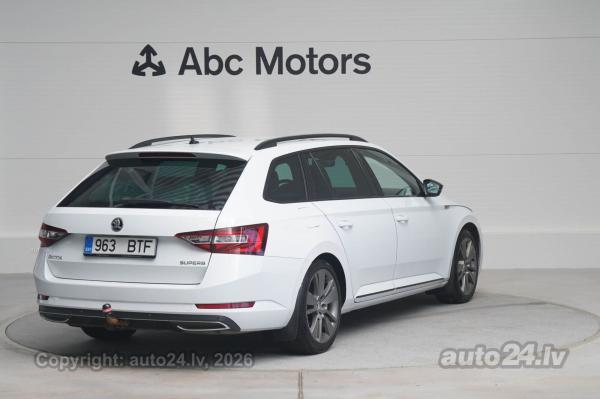 White Skoda SuperB 2017 in Tallinn, with an engine capacity of 1.80 L and mileage of 204 thousand km for 11990 €, photo 4 on AUTOMOTO.COM.LV
